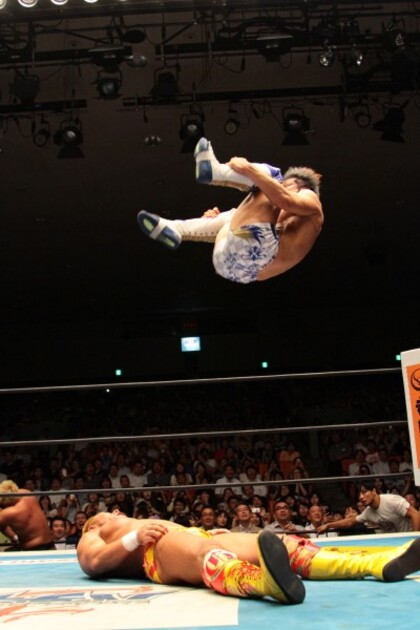 オカダがiwgpタッグ王座獲りにも意欲 脳震とうの飯伏が2カ月ぶりに新日本復帰 スポーツナビ