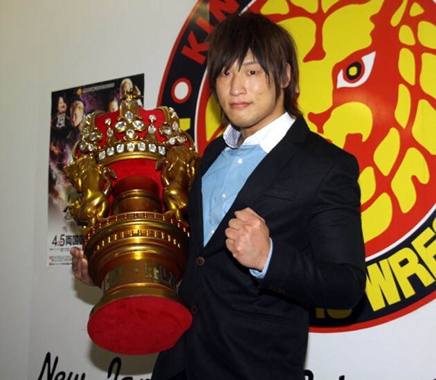 NJC初Vの飯伏が一夜明け会見 IWGPヘビー挑戦に「必ず勝つ」 - スポーツナビ