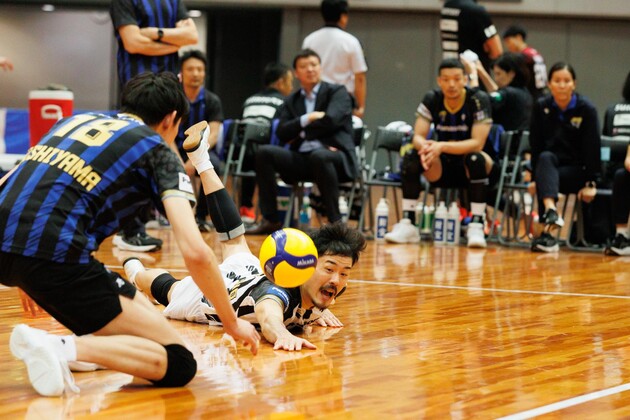 【試合結果】第72回黒鷲旗 全日本男女選抜バレーボール大会 グループ戦 第1戦 VS SUISEN - スポーツナビ