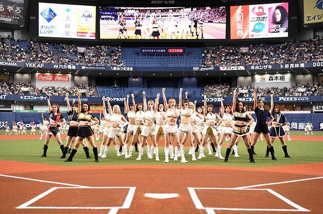 BsGirls結成10周年 スペシャルライブでOG集結 進化の軌跡に迫る - スポーツナビ