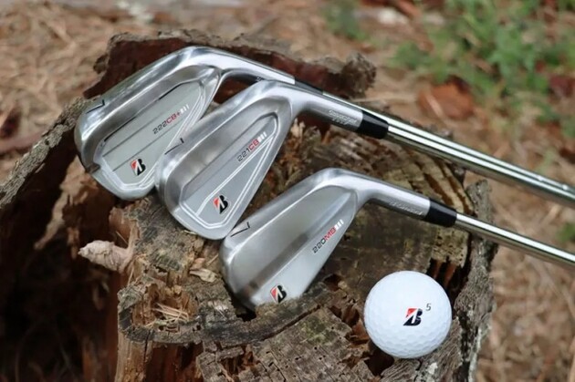 ブリヂストンの本格派軟鉄鍛造アイアン『221CB』『222CB+』『220MB』を常住充隆が試打 - スポーツナビ