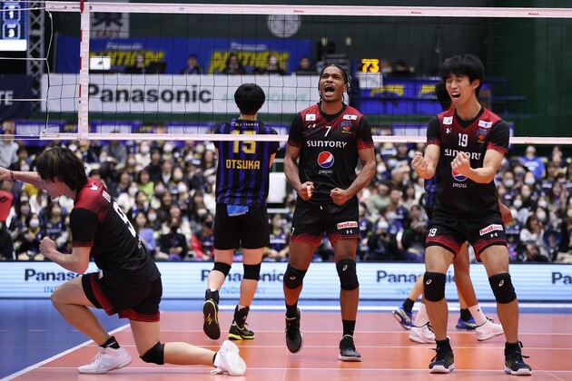 【バレー/Vリーグ】V1男子・東京GBがホームの大観衆の中2連勝！V1女子・NECが無敗のJTを下し初の連覇達成！ - スポーツナビ