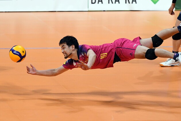 【バレー/Vリーグ】V1男子・東京GBがホームの大観衆の中2連勝！V1女子・NECが無敗のJTを下し初の連覇達成！ - スポーツナビ