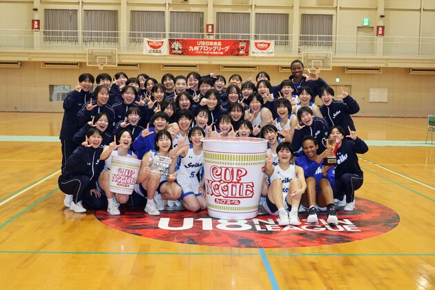 U18日清食品 九州ブロックリーグ2024 女子 レポート 日本一を目標に細かいプレーにまで徹底した精華女子（福岡県）が全勝優勝 - スポーツナビ