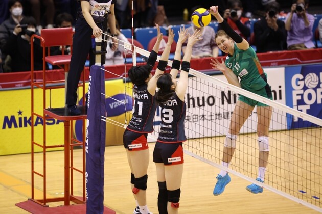 【バレー/Vリーグ】フルセットの激闘に沸いた金曜ナイトゲーム！V1女子・NECが首位JTを破り11連勝 - スポーツナビ