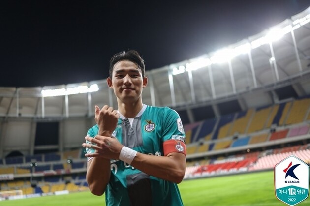 蔚山現代のマルティン・アダムがKリーグラウンドMVPに選出！1G1Aの活躍で17年ぶり優勝もたらす - スポーツナビ