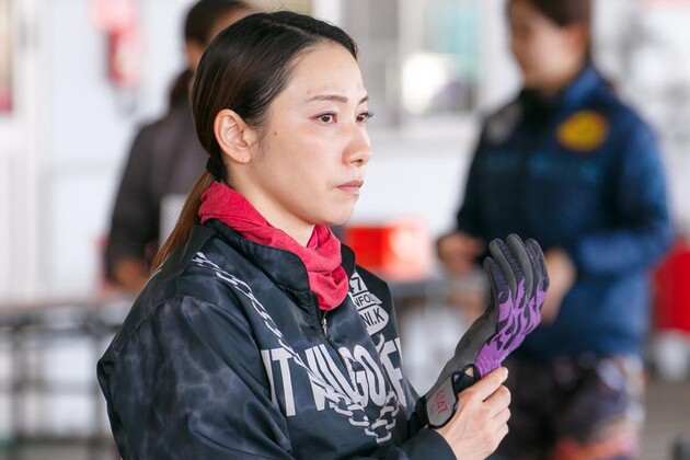 【BOATRACE】福岡準優11Rは混戦ムード 5号艇の平高奈菜が快速パワーで攻める - スポーツナビ