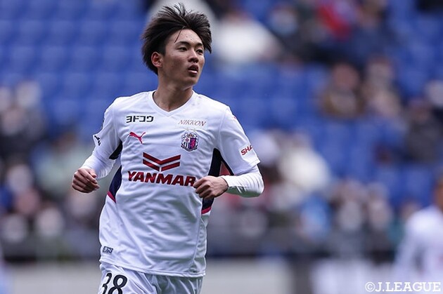 U-18FW北野がプロ契約を締結【C大阪】 - スポーツナビ