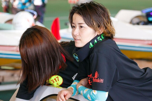 【BOATRACE】住之江の「トワイライト8」は連日の4-1決着 3日目8Rは今井美亜と平高奈菜が対決 - スポーツナビ